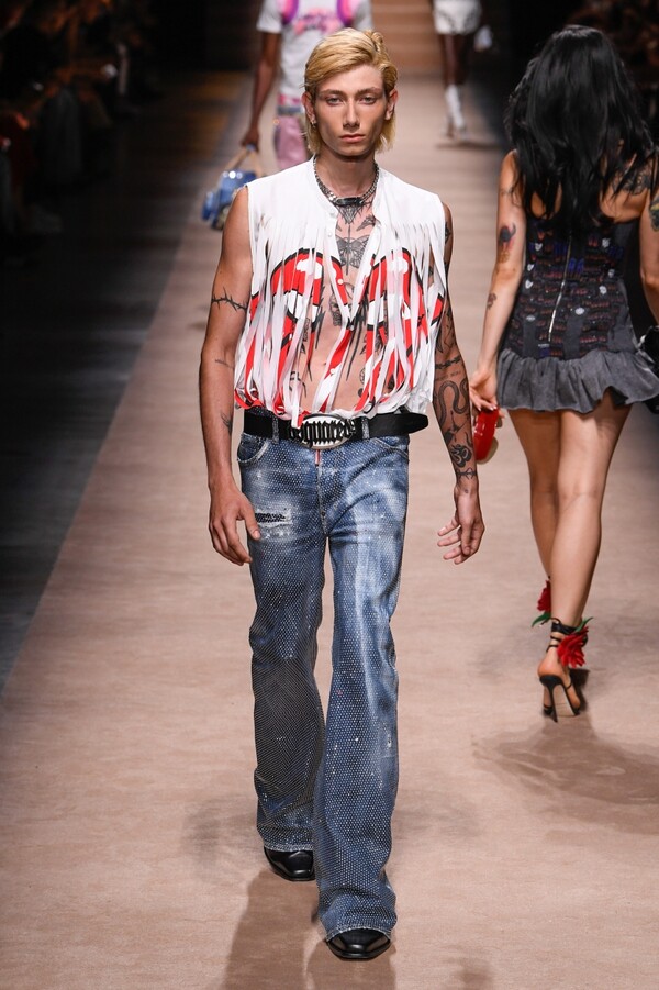 [Review] '디스퀘어드2' 2024 S/S 남성복 컬렉션