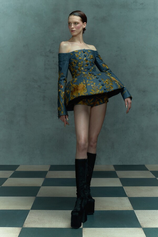 해리스 리드 2024 F/W 컬렉션