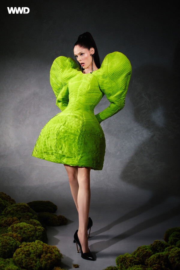 코코 로샤: A STEP BEYOND FASHION