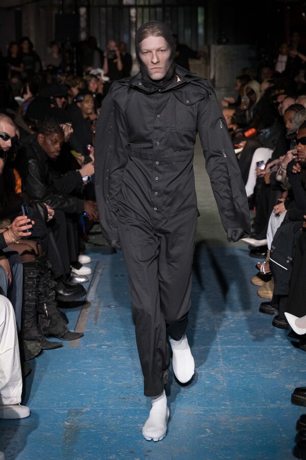 열광적인 축구 팬이란? 프로토타입 2025 S/S 남성복 컬렉션